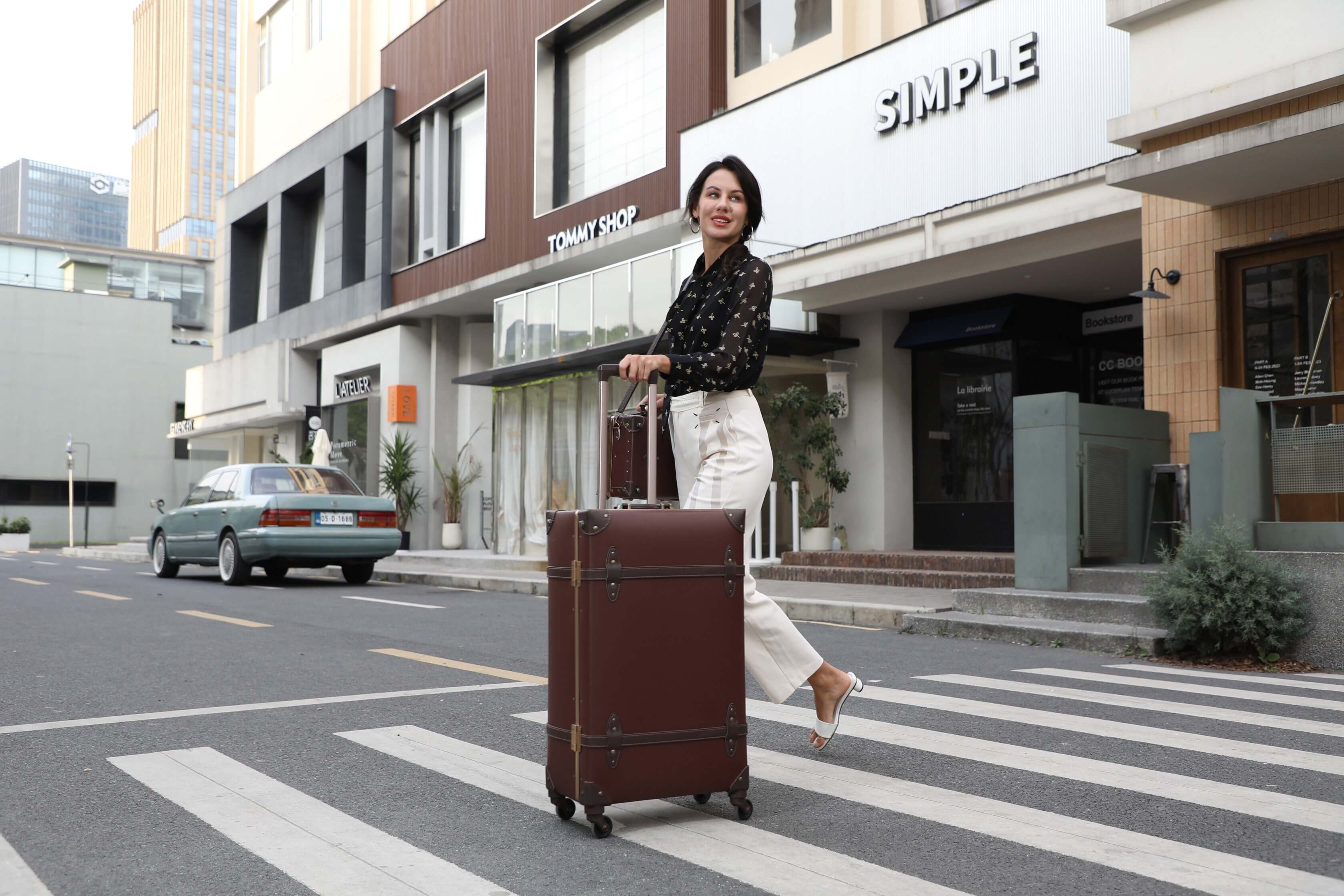Heritage Trunk Anatomy - Artisan to Voyage – urecity-luggage